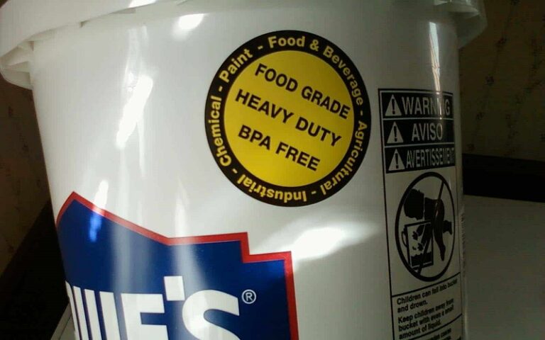 Storing Food in Buckets for Long-Term Preservation: Practical Guide